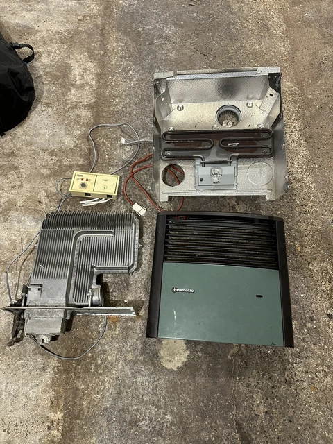 TRUMA S3002 GAS And 240v Heater Complete £250.00 - PicClick UK