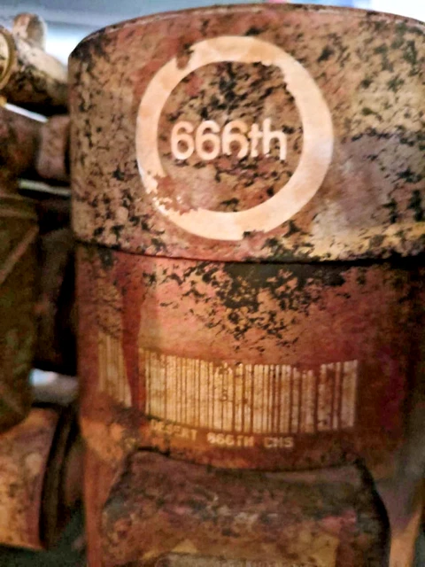 THREEA 3A WWRP SAND DEVIL DAMN LARGE MARTIN Ashley Woods EUR 50,00 ...