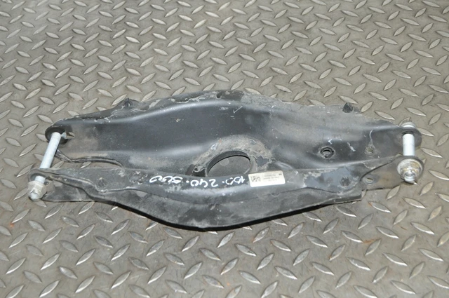 MERCEDES C220 BLUETEC W205 2015 BRAS DE COMMANDE ARRIÈRE GAUCHE SUPPORT ...