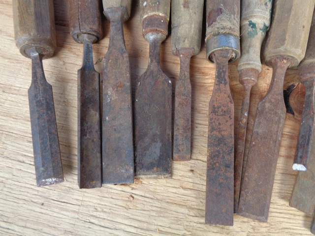 22 OUTILS ANCIENS Menuisier charpentier ciseaux à bois bedane gouge ...