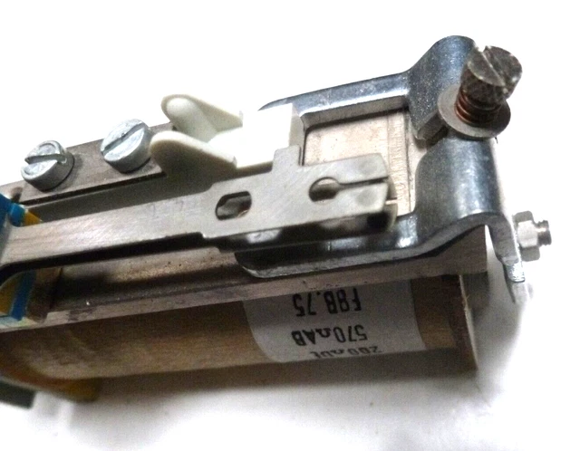 GPO STROWGER 3000 Type Relay With A 200+200+570 Ohm Coil £5.99 ...