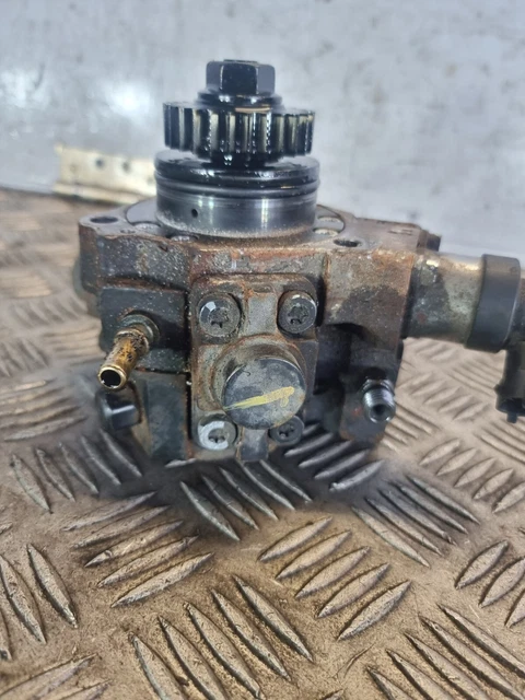 MERCEDES VITO W447 High Pressure Fuel Injection Pump 0445010250 1.6 ...