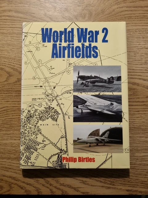 WORLD WAR 2 Airfields (Ian Allan ABC) by Birtles, Philip Hardback Book ...