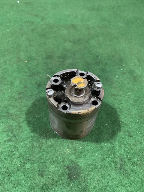 TRIUMPH TRIDENT T150 Oil Pump A75 1971 # £40.00 - PicClick UK