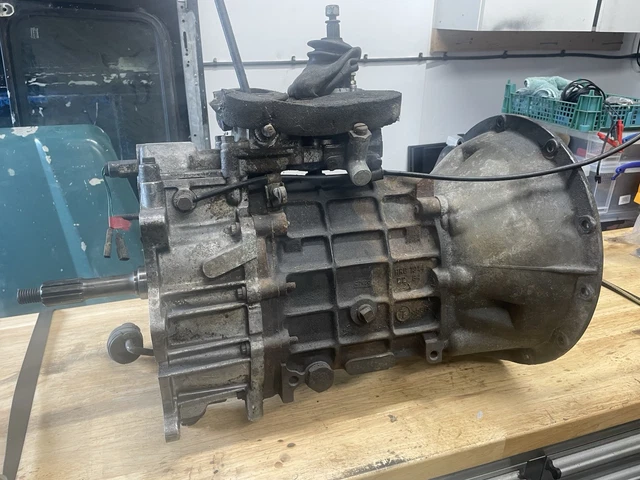 LAND ROVER DEFENDER 200TDI LT77 Gearbox only - Numbers Original ...