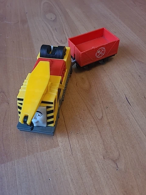 THOMAS THE TANK Engine & Friends Trackmaster Motorised Train Kevin £6. ...