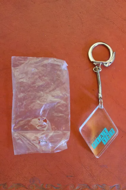PORTACHIAVI FIAT 127 Vintage Epoca anni '70 '80 Accessorio Auto Gadget ... PORTACHIAVI FIAT 127 Vintage Epoca anni '70 '80 Accessorio Auto Gadget ...
