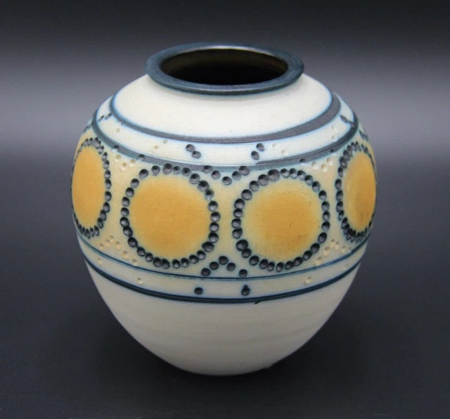 1985 DAVID DIGGINS Australian Studio Pottery Vase with Impressed Dot ...