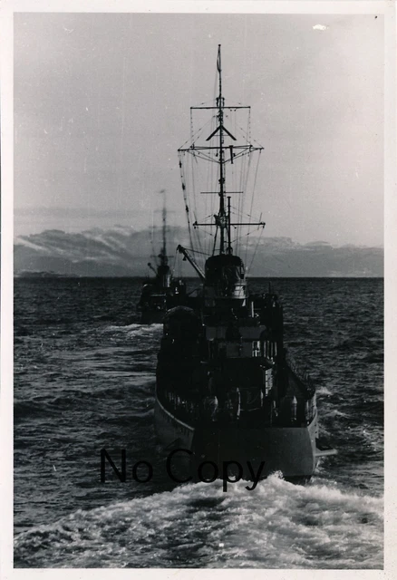 FOTO WK2 MILITARIA - Norwegen Marine Fjord Kriegsschiffe Matrosen ...