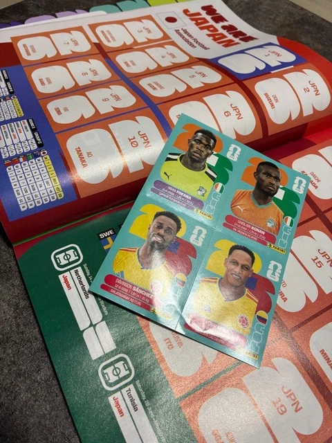 WORLD CUP 2026 Official Sticker Collection World Cup 22a £89.11 ...