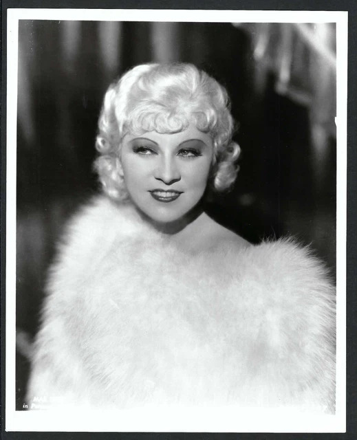 MAE WEST ACTRESS Alluring Beautiful Paramount Photo £39.64 - PicClick UK