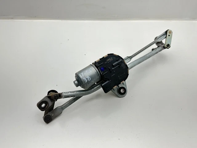 2015-2018 AUDI Q3 - Windshield Wiper Transmission / Bracket 8U1955023 ...