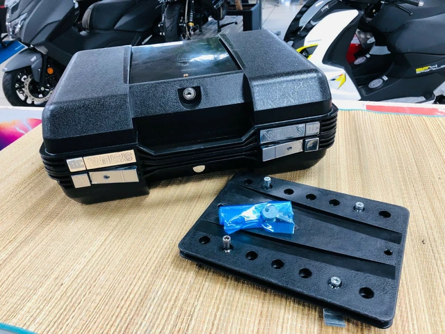 NONFANGO NON FANGO Koffer Topcase Aktenkoffer Halteplatte 41x32 NEU EUR ...