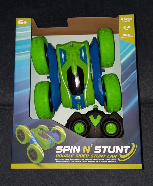 SPIN N STUNT remote control car 1:24 scale Green & Blue 360° flips ...