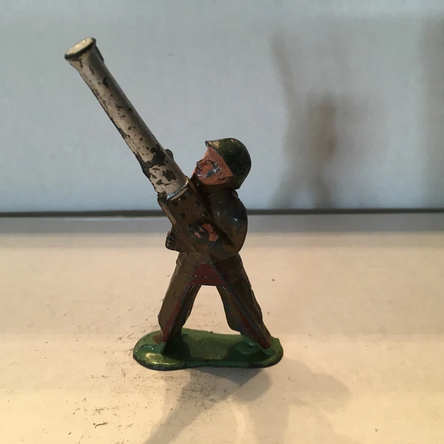 VNTG COLLECTIBLE BARCLAY Toy Lead Soldier Anti Aircraft Gun Cast Helmet ...
