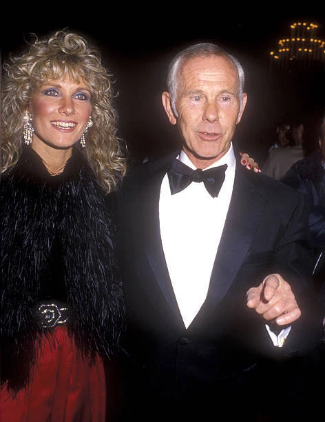 JOHNNY CARSON AND wife Actor Movie & Tv Star Old Photo $9.00 - PicClick AU