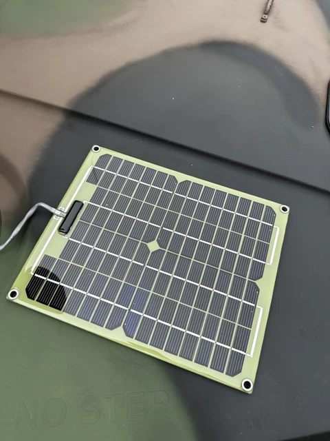 US ARMY HMMWV Humvee Pulsetech monitor carica a impulsi sistema solare EUR 314,96 - PicClick IT