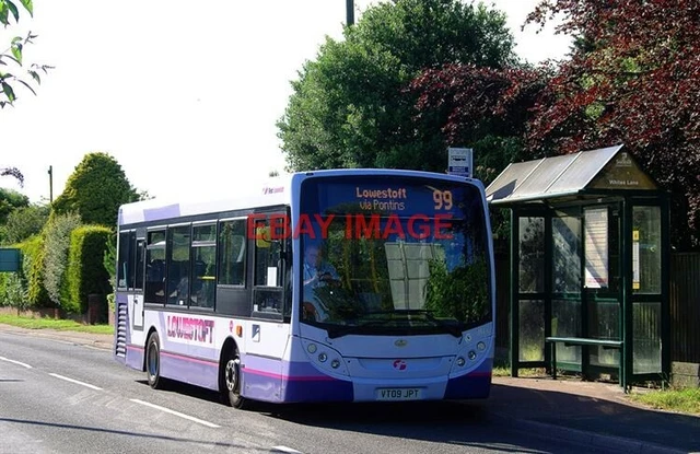 PHOTO FIRST Lowestoft Alexander Dennis Enviro 200 Bus Reg Vt09 Jpt ...