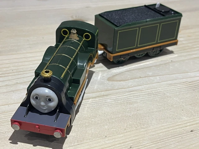 THOMAS TRACKMASTER EMILY battery train £6.50 - PicClick UK