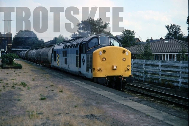 35MM SLIDE BR British Rail Diesel Loco 37719 Class 37 Water Orton 1995 ...
