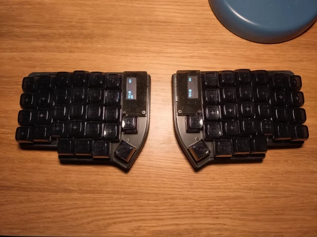 ERGO SPLIT KEYBOARD Lily58 Wireless ZMK £250.00 - PicClick UK