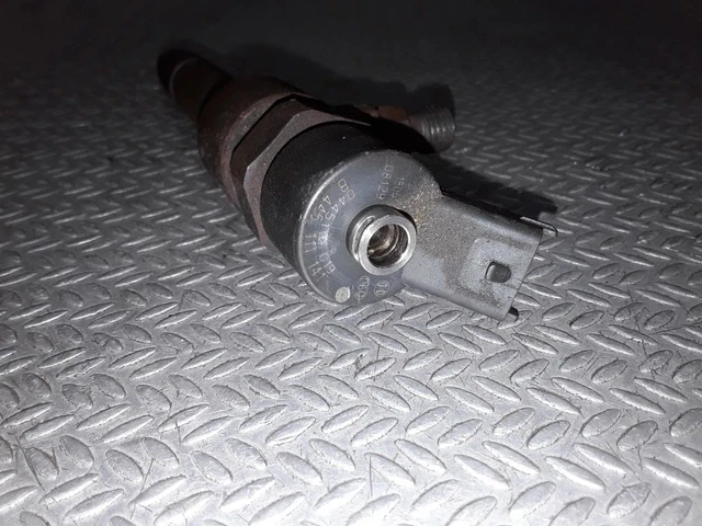 FIAT PUNTO (188) 2000 Diesel fuel injector 0445110019 60kW DEV416737 £ ...