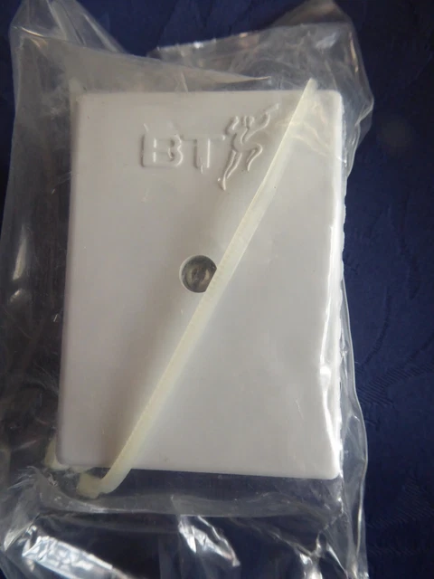 2 X VINTAGE BRITISH TELECOM ( BT) BLOCK TERMINAL 78B .new..piper logo £ ...