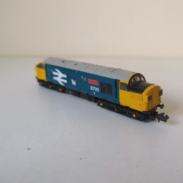 GRAHAM FARISH N Gauge Class 37111 "Loch Eil Outward Bound" Large Logo £ ...