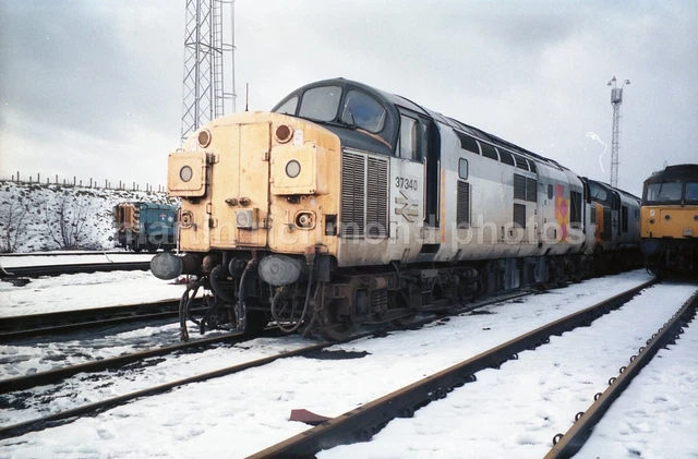TINSLEY DEPOT CLASS 37 37340 Colour Negative RN324 £2.99 - PicClick UK