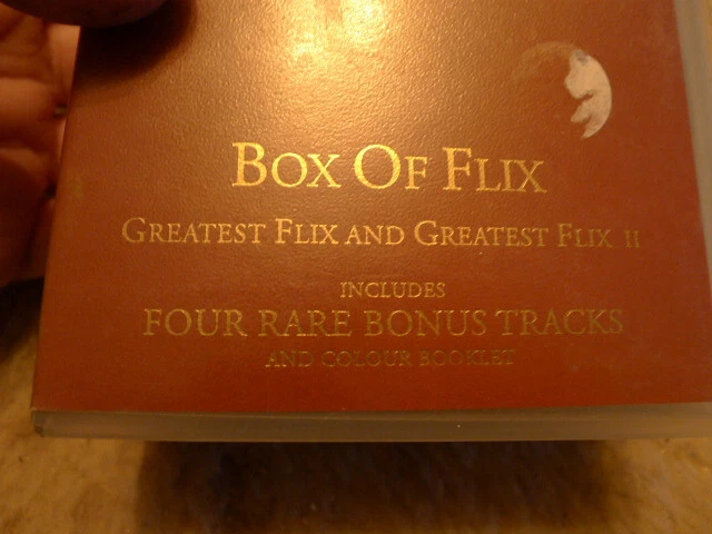 QUEEN.. BOX OF Flix... Double Video Set... Rare Bonus Tracks... GC ...