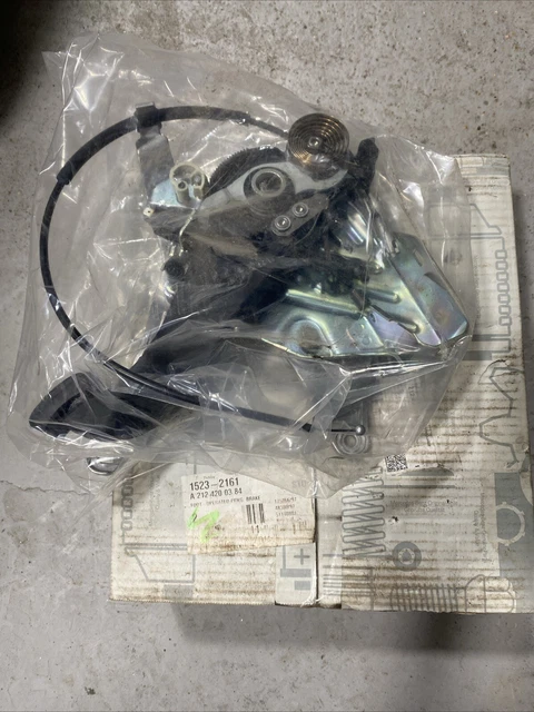 NEW GENUINE MERCEDES-BENZ W212 E-Class Parking Brake Pedal Assembly ...