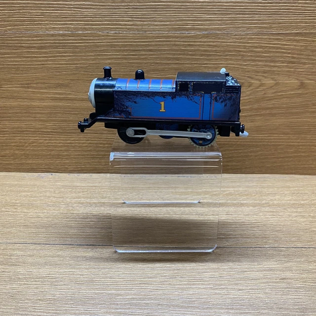 TRACKMASTER REVOLUTION THOMAS The Tank Engine Motorised Train ...