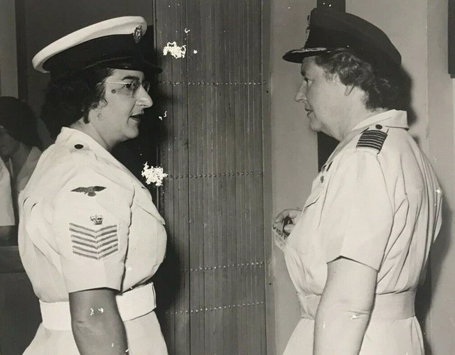 VINTAGE PHOTO WRAF RAF Changi Singapore Women's Royal Air Force ...