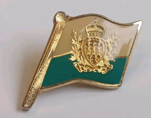 SPILLA PINS DISTINTIVO Stemma Simbolo Badge Crest Logo Bandiera Flag ...