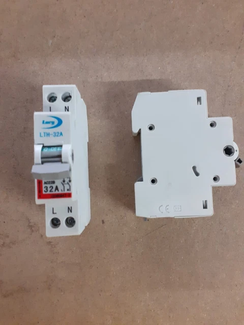 LUCY 2 POLE 32A switch disconnector LTH-32A £5.40 - PicClick UK