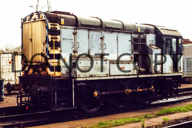 UK DIESEL TRAIN Railway Photograph Of Class 08 08418. Rm08-79 £1.70 ...