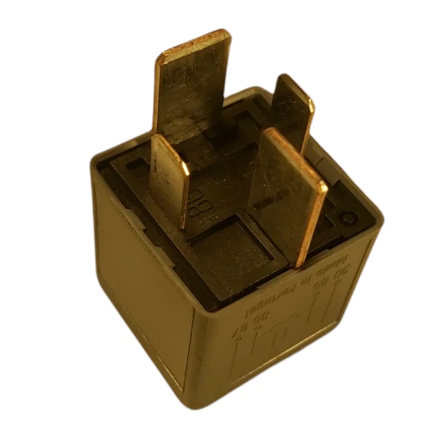 3- GENUINE MERCEDES-BENZ Nr 052 Airmatic Compressor Relay A0035421619 £ ...