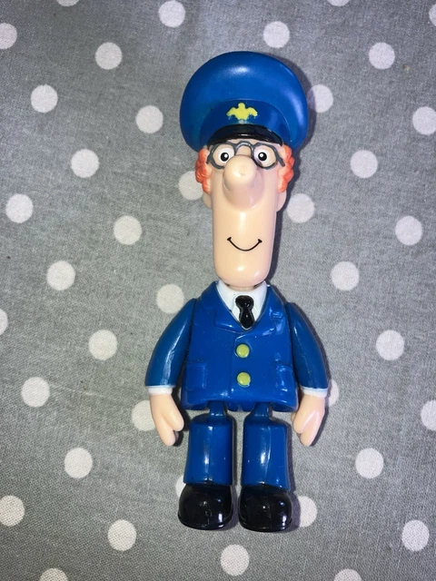 POSTMAN PAT Plastic Collectible Figure 2004 - 10.5 cms Tall £3.84 ...