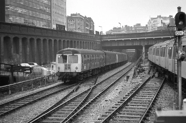 BRITISH RAIL CRAVENS Dmu Farringdon 1975 Rail Photo £2.70 - PicClick UK