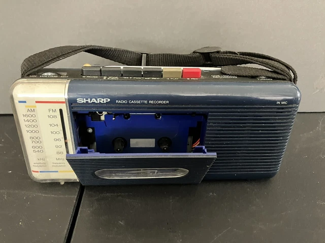 VINTAGE 1980’S SHARP AM/FM Radio Cassette Recorder. Battery Operated ...