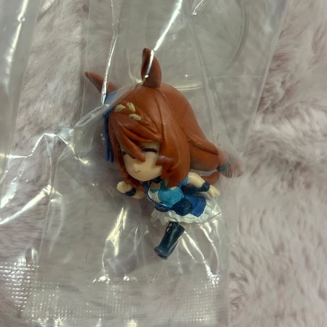 GACHA CÁPSULA JUGUETE Uma Musume Super Creek Omoikkiri Hashiritai EUR ...