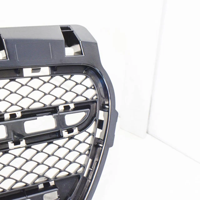 MERCEDES-BENZ B-CLASS W246 Front Bumper Radiator Grille A2468880460 £ ...
