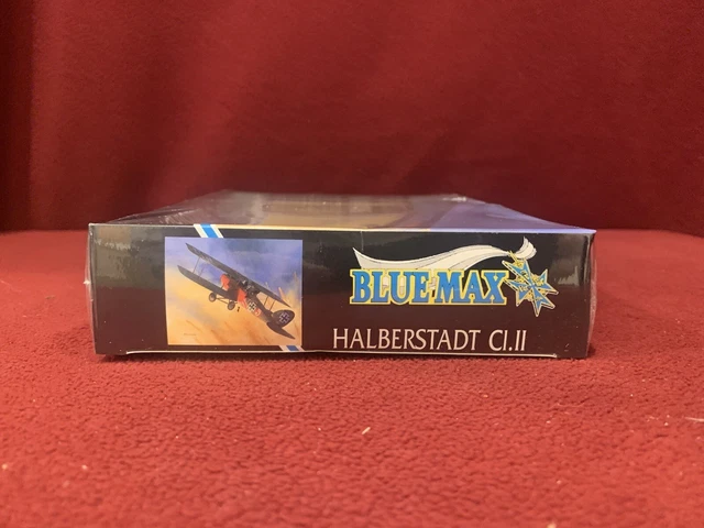 KIT MODÈLE D'AVION Blue Max Collectors édition limitée 1/48 Halberstadt ...