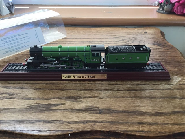 ATLAS EDITION STATIC Model LNER “Flying Scotsman” On Display Named ...