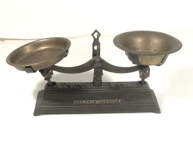 ANTIQUE FRENCH CAST Iron 1 Kilo Force Scale Merchant Country Apothecary ...