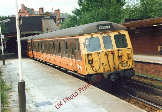 RAILWAY PHOTO 6X4 Class 504 EMU M77166 departs Whitefield Station c1991 ...