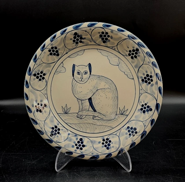 GIUSEPPE DOVIS FOLK Art Hand Painted Blue and Ivory Kitty Cat Plate 8½ ...