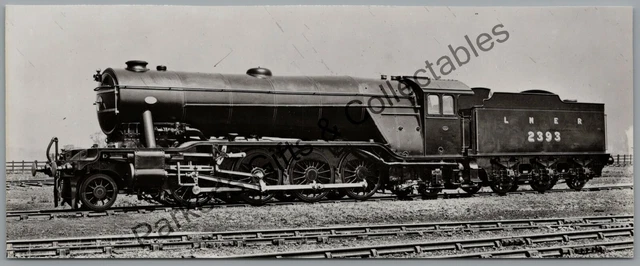 LNER STEAM TRAIN Locomotive No 2393 London North Eastern Railway ...