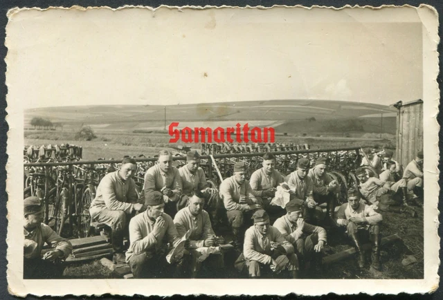 D2/8 WW2 ORIGINAL Photo Of German Wehrmacht Infantry Resting £3.83 ...