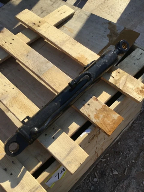 GENUINE JCB DIPPER Ram P/N 400/D0522 £450.00 - PicClick UK